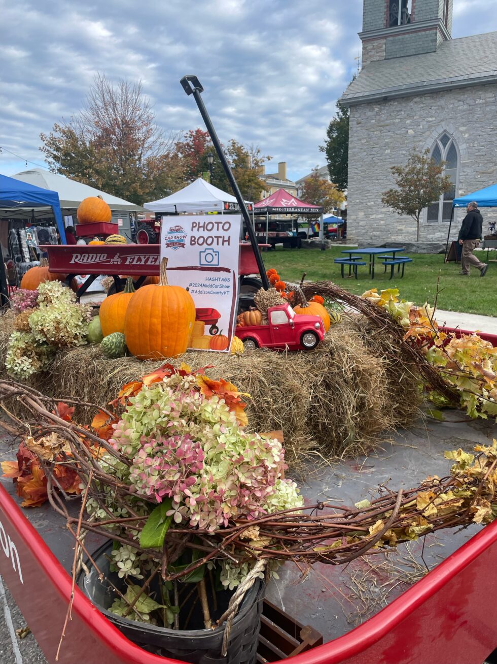 🍁 Fall in Love with Middlebury: October is the Perfect Time to Live ...